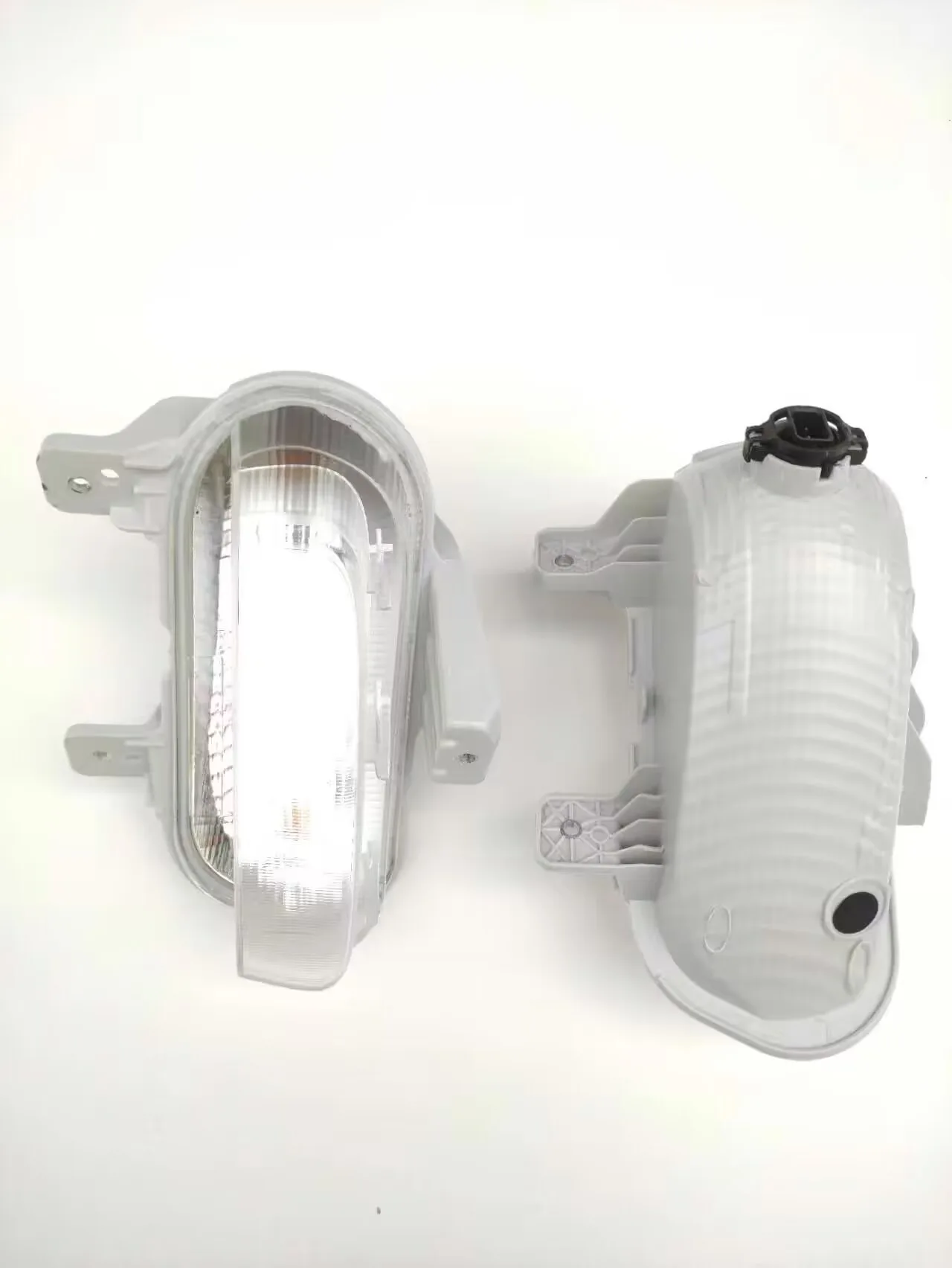 1pc-68439334AA-68439336AA-52088657-52088659-for-Jeep-renegade-Daytime ...