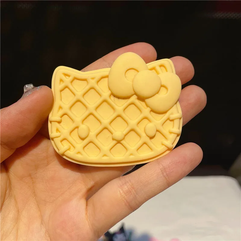 Hello Kitty Waffle Maker