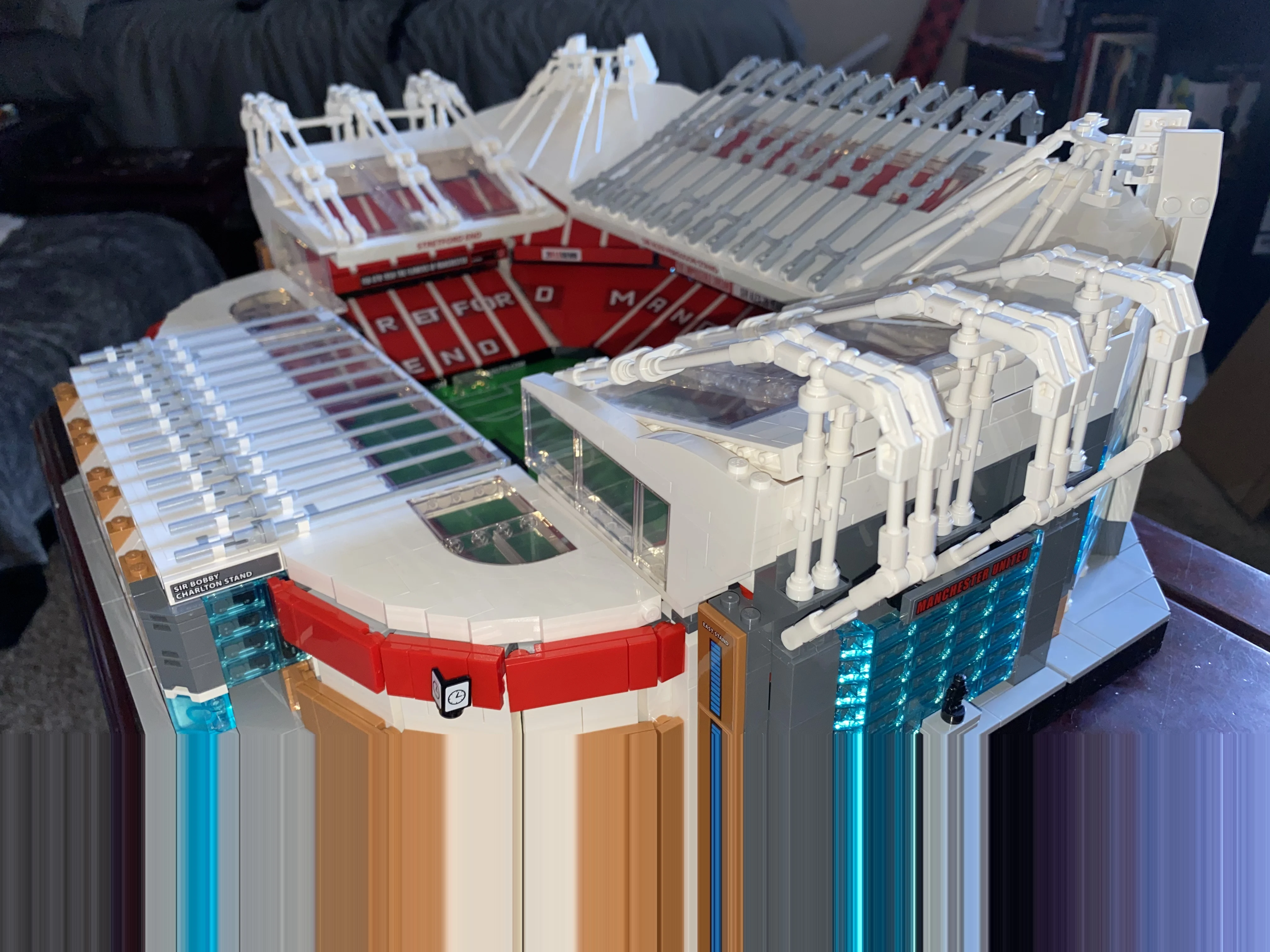Creator-Expert-Old-Trafford-Manchester-United-10272-Building-Kit-for ...