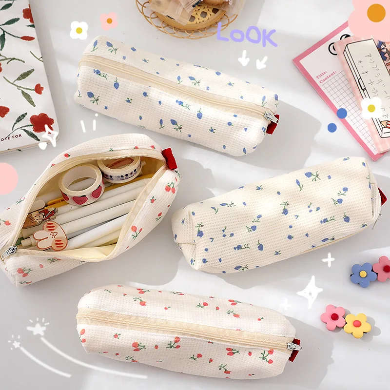 Minimalist Small Floral Pencil Case Cute and Fresh Girl Heart Mini ...