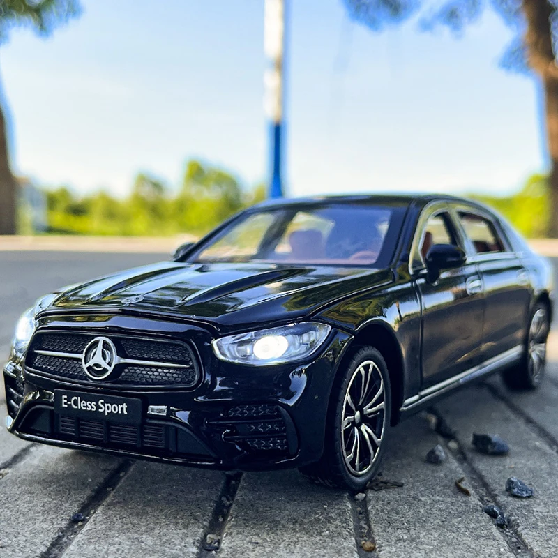 SILLY CAT Original 1:24 Modelo De Metal Carro Para Mercedes Benz E Classe E300L Modelo De Carro ...