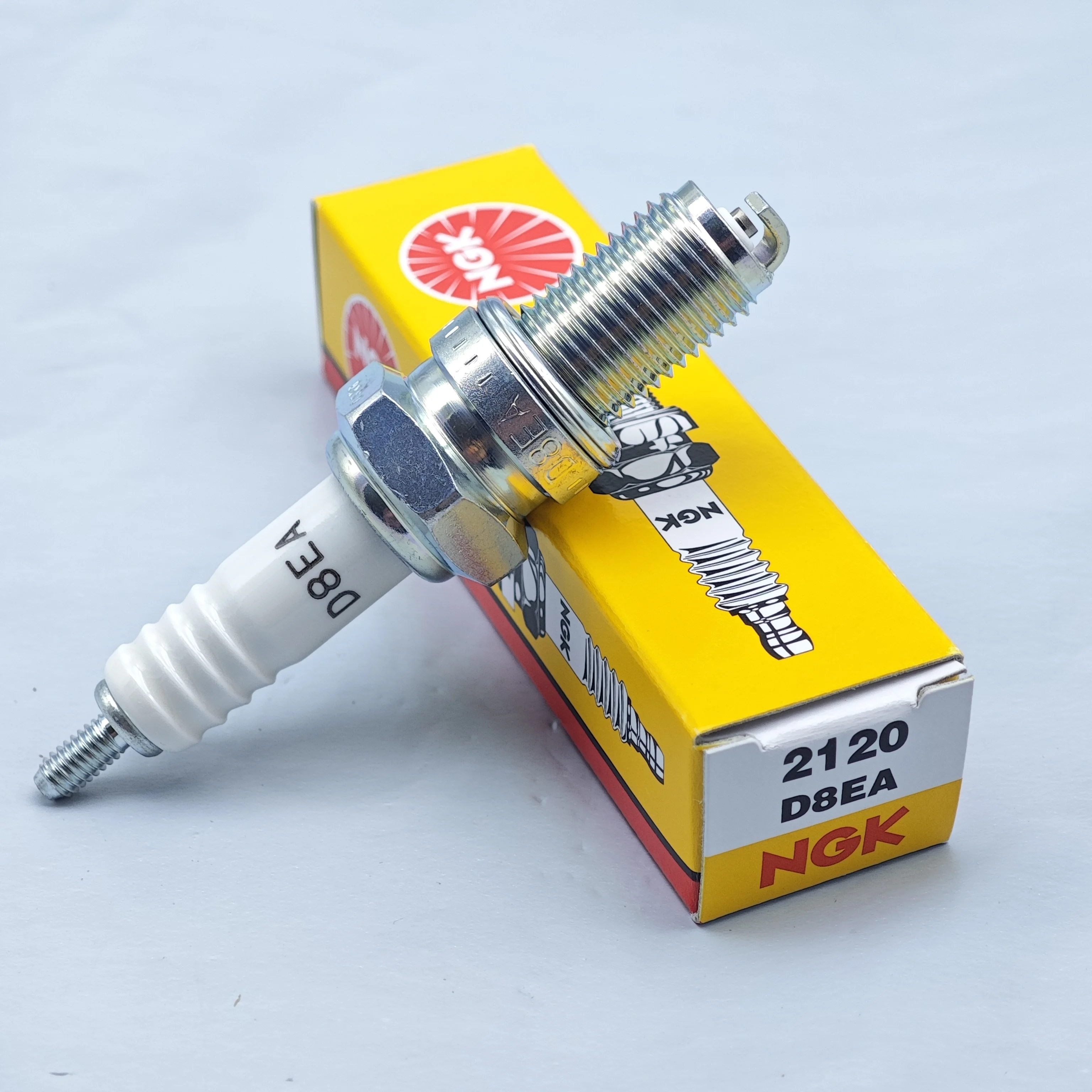1pcs-Original-NGK-Spark-Plug-D8EA-Knight-car-CG125-CG150-tricycle-200 ...