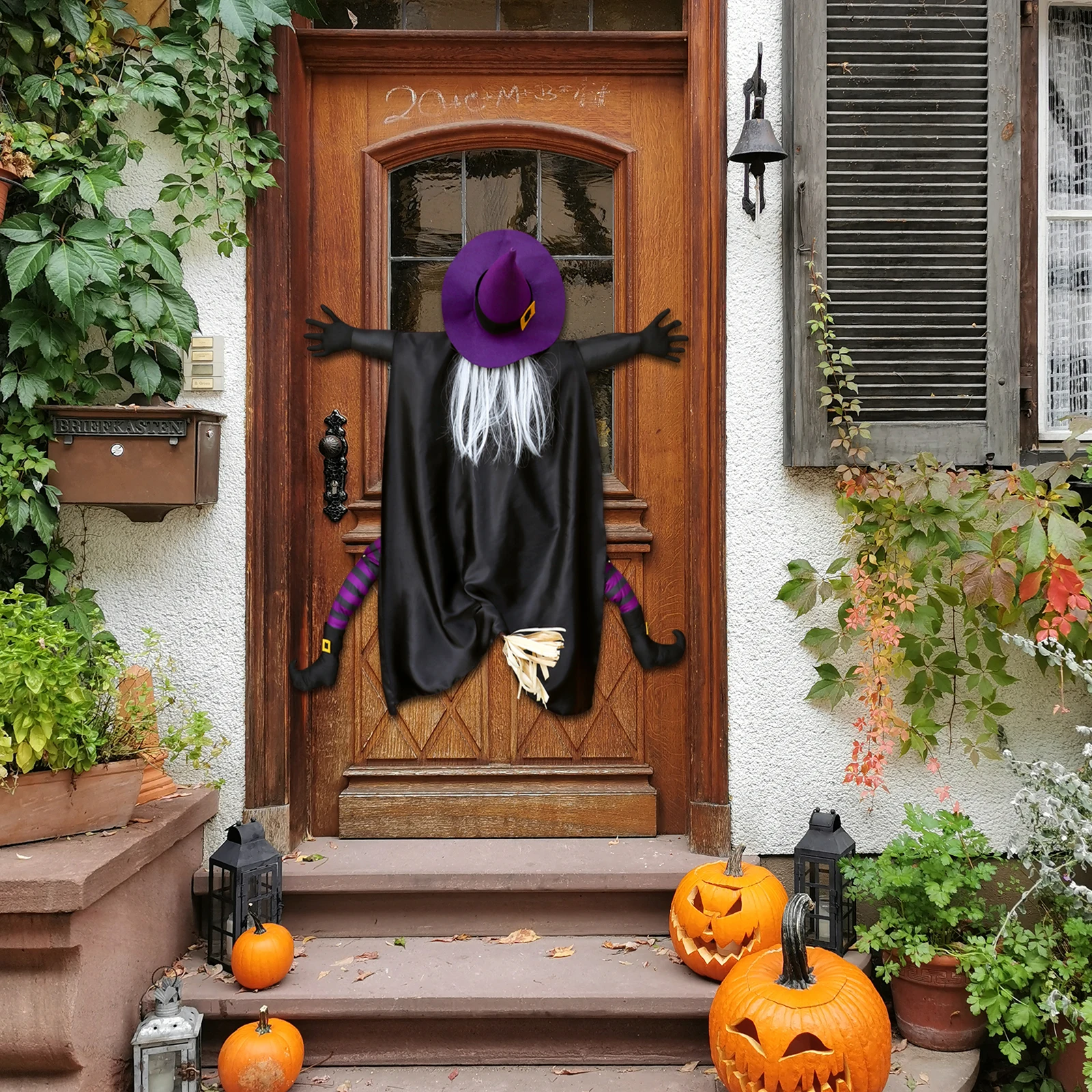 Halloween Outdoor Scenes