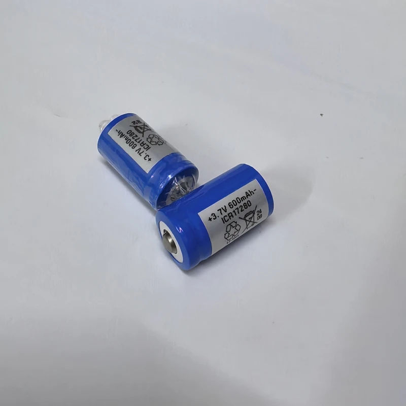 2Pcs-lot-ICR17280-600mAH-Lithium-Battery-3-7v-For-Remote-Control-Power.jpg