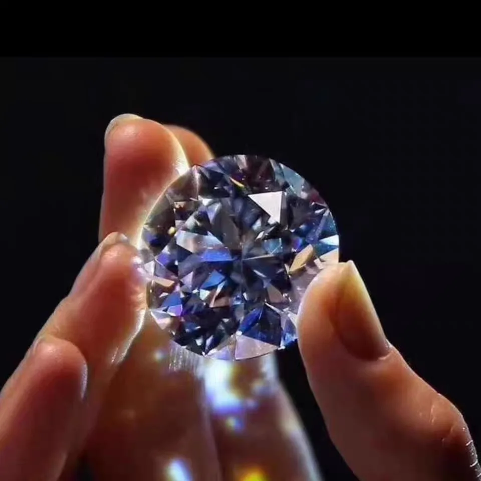 Largest Real Diamond