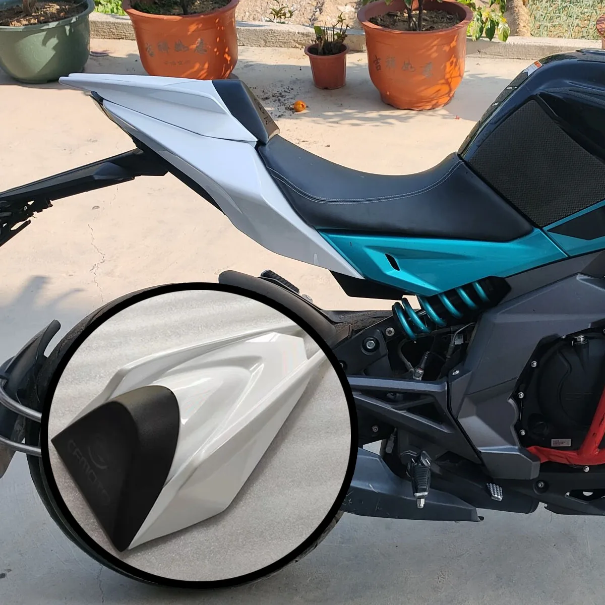 Motorcycle-modification-rear-seat-cushion-hump-racing-track-sports ...