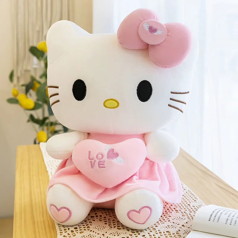 Boneka Hello Kitty Love