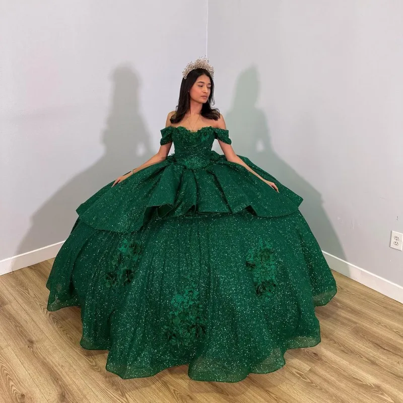 Vestido-de-quincea-era-de-princesa-brillante-verde-hecho-a-medida ...