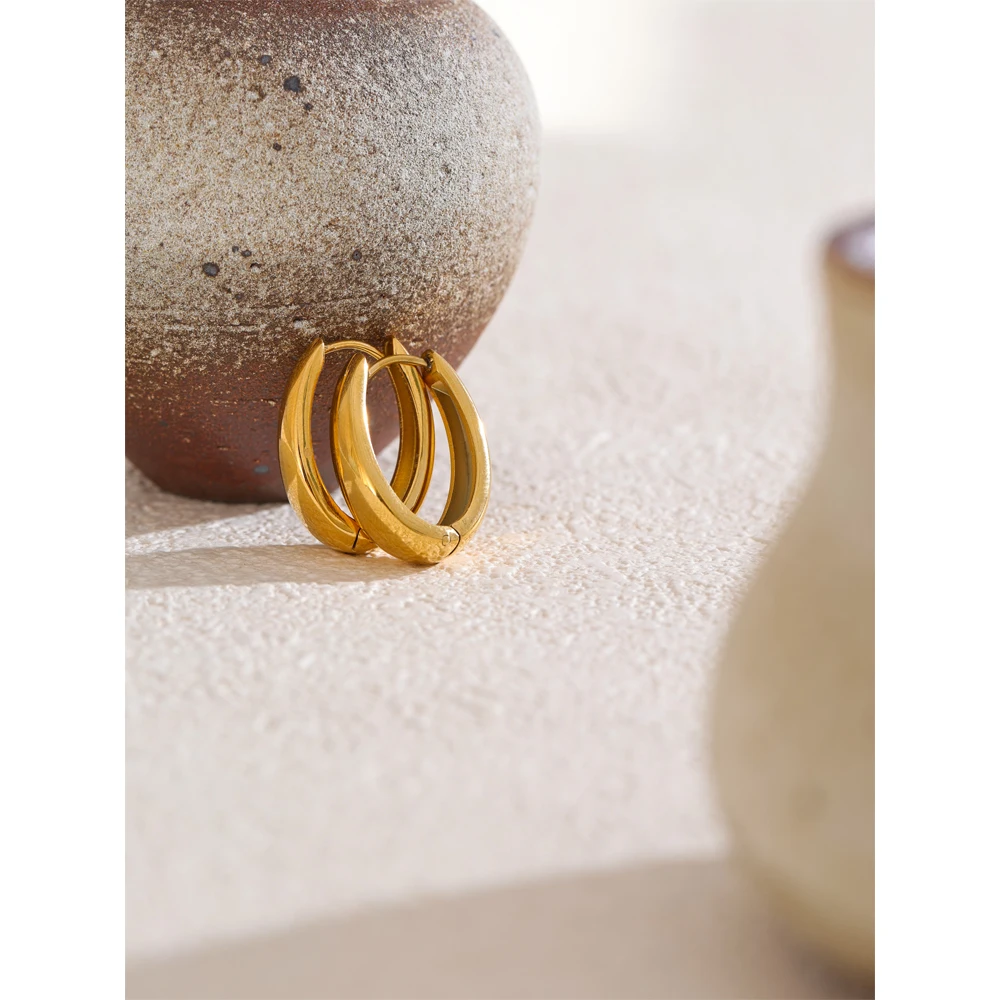 Γυναικεία σκουλαρίκια U-Shape Hoop Earrings 18K Gold – Kosmo Jewellery
