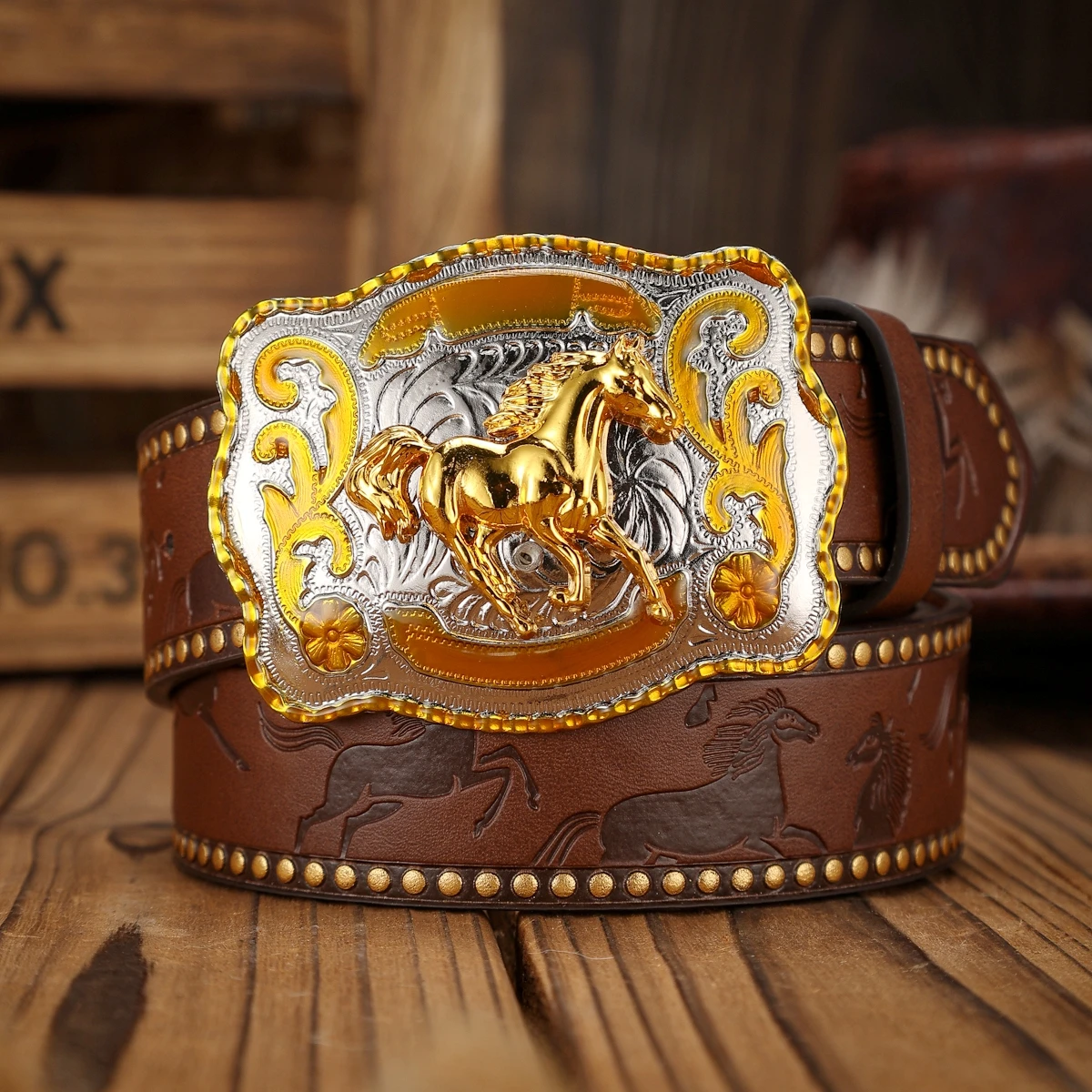 A Western-style buckle PU belt suitable for both men and women, and a ...