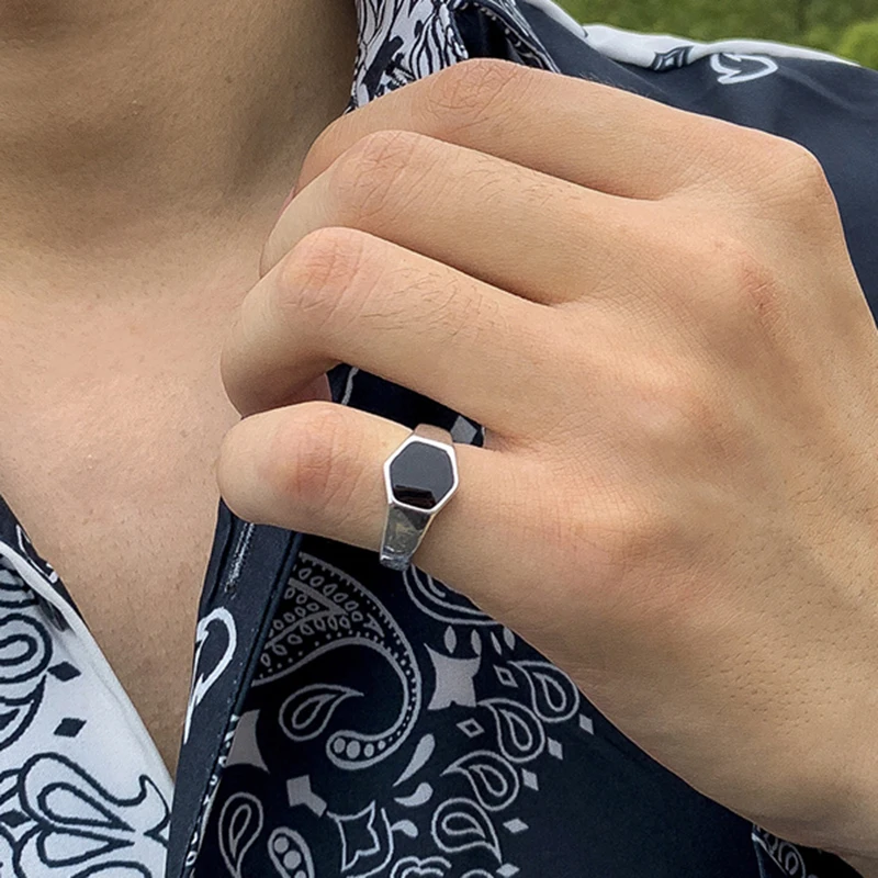 Simple-Fashion-Retro-Hexagonal-Black-Glossy-Ring-Design-Sense-Men-s ...