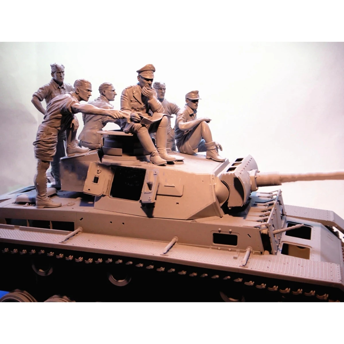 1-16-Resin-figure-unpainted-model-Kit-military-theme-6-people-without ...