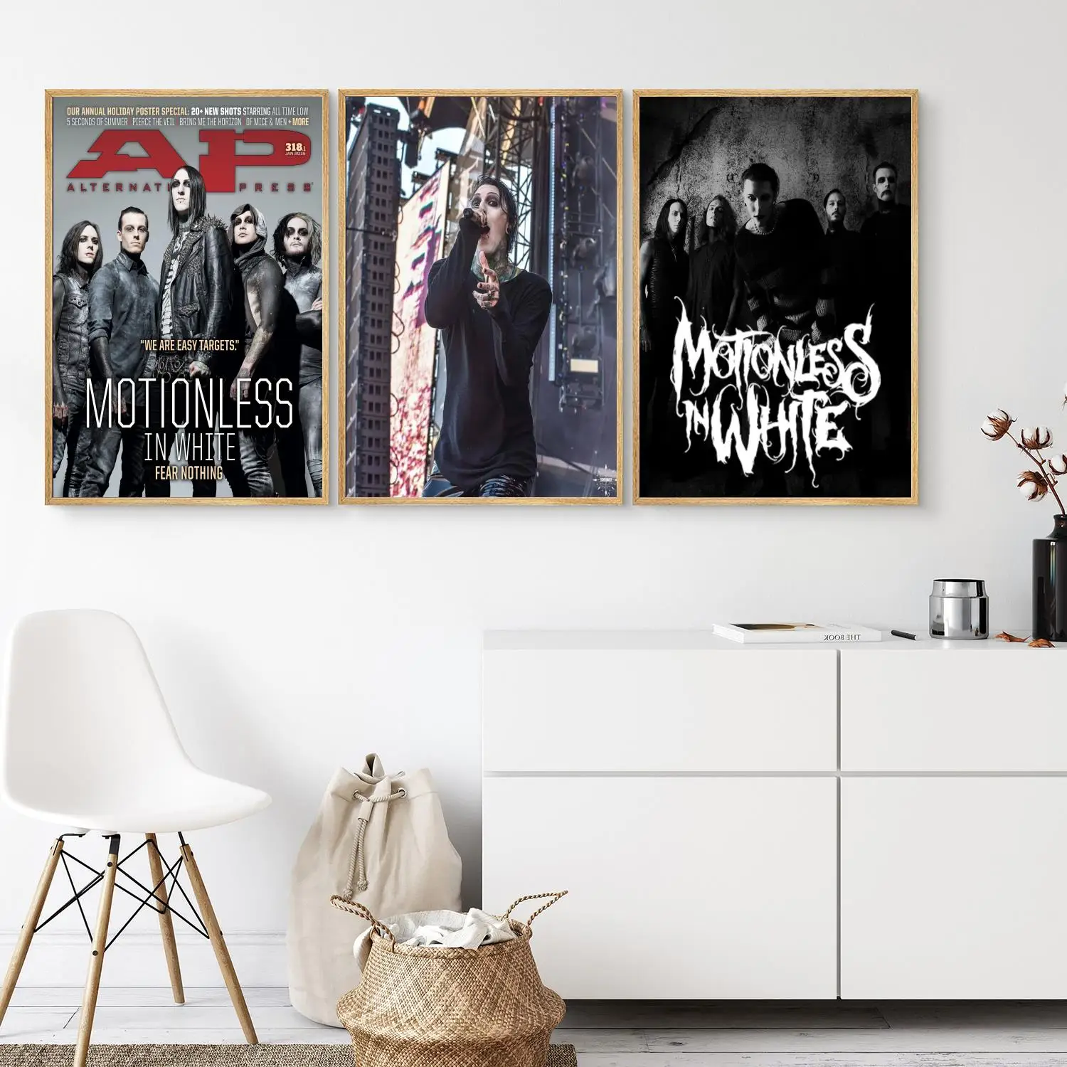 Motionless In White Logo Art Raven