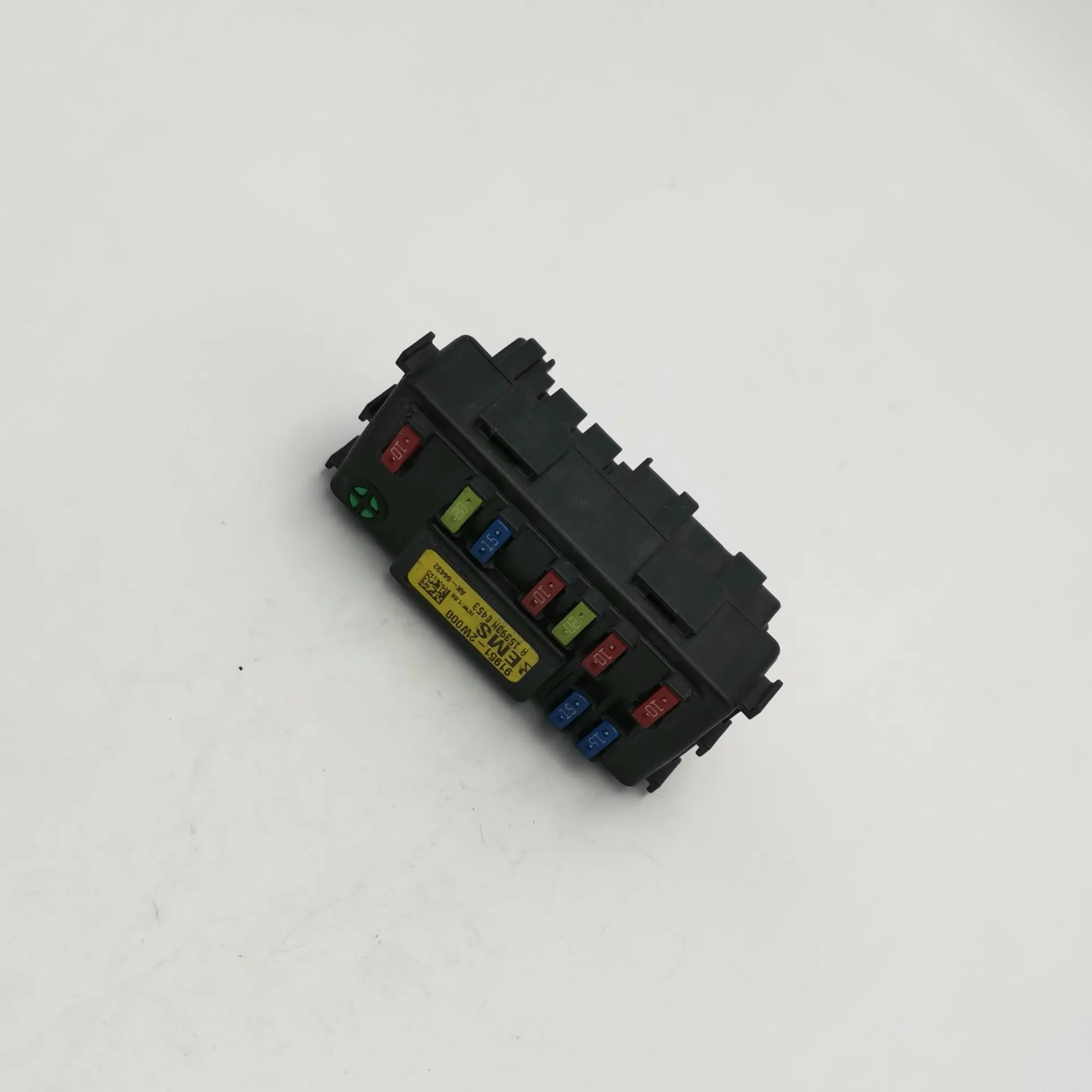 Engine-Fuse-Box-Module-System-for-hyundai-Santa-Fe-2013-2018-919512W000 ...