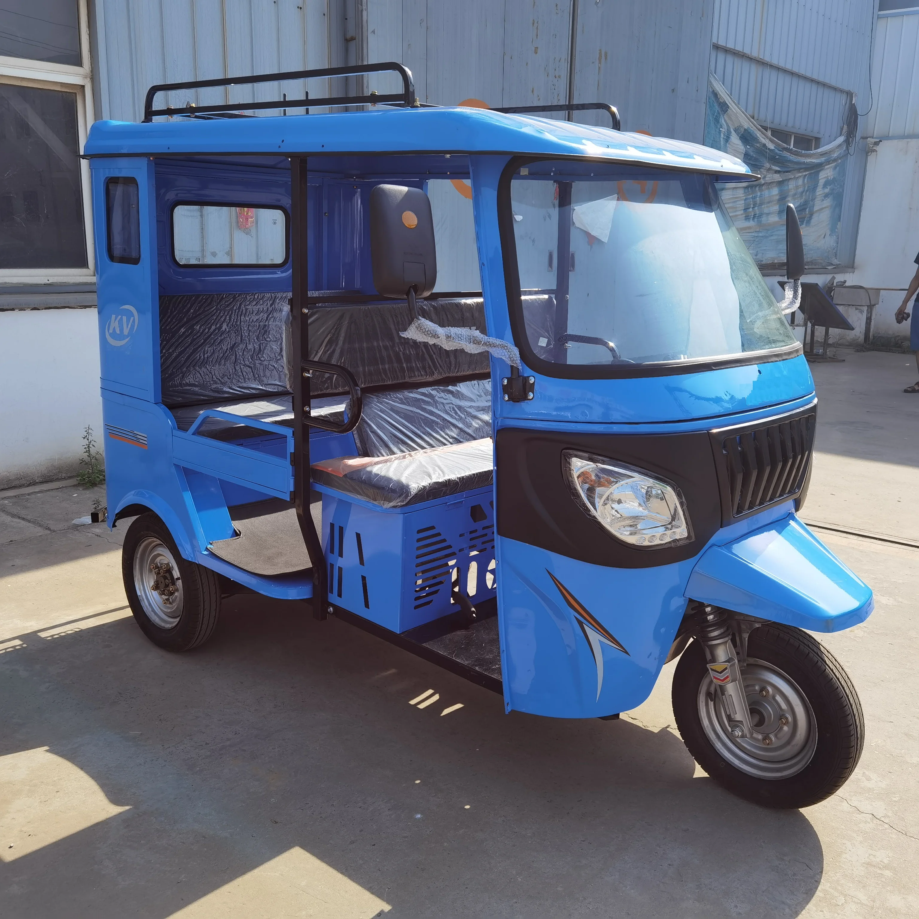 Leading-quality-Bajaj-Taxi-Motor-Tricycle-3-Wheel-Gasoline-Passenger ...