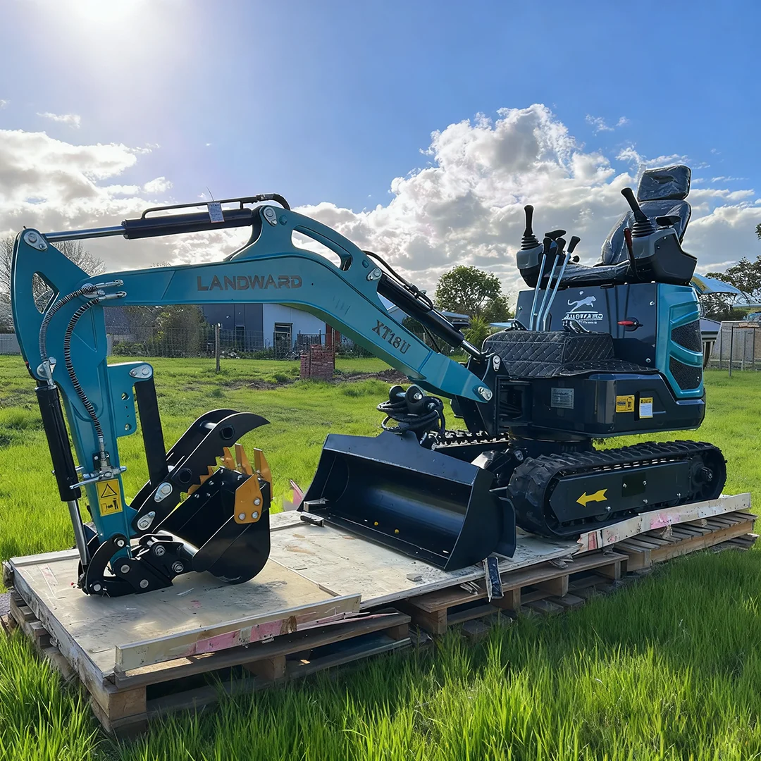 Wholesale XT18U Kubota Engine Household Crawler Mini Digger Landward ...