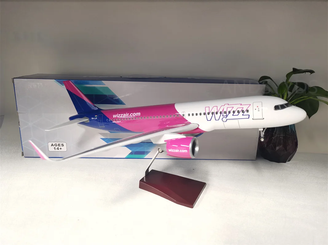 1:80 Scale 47CM Airbus A320 Wizz Air Model New Version Resin Airplane ...