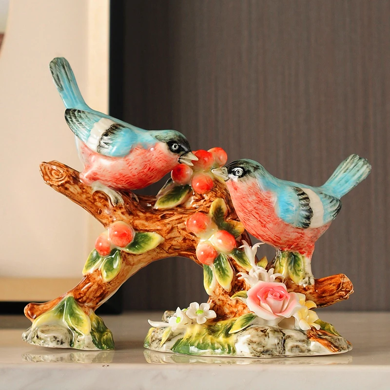 Bird House Themed Wedding Decorations