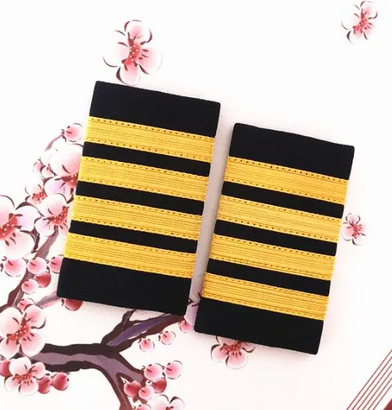 Uniforme-de-piloto-de-aviaci-n-debe-marcar-Epaulettes-cuatro-l-neas ...