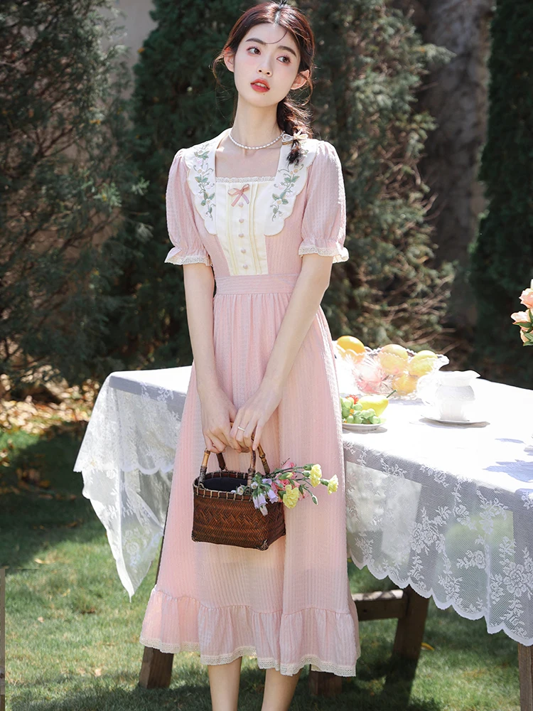 Cute Pink Vintage Dress