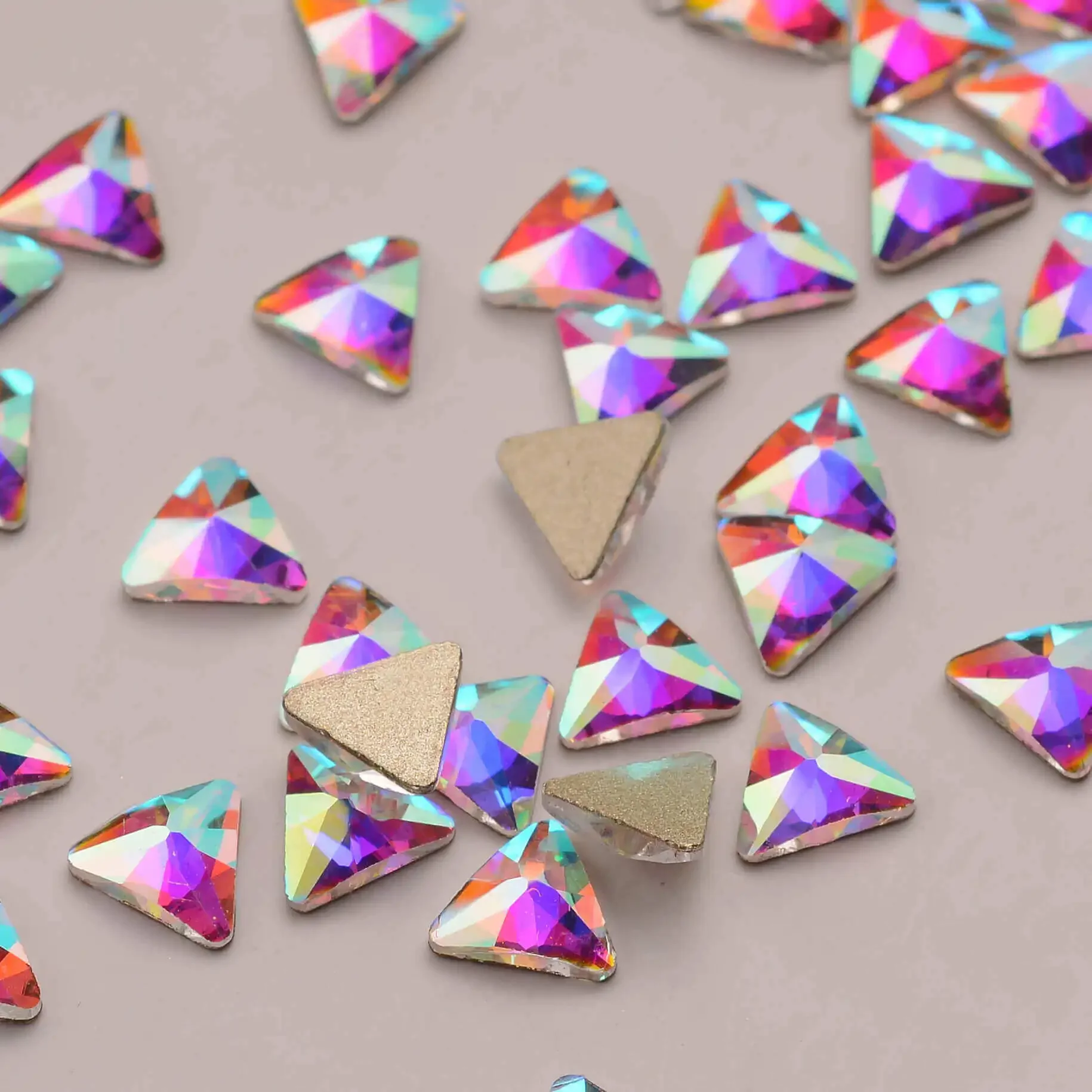 30pcs-7mm-Triangles-AB-Flat-Back-Fancy-Nail-Art-Crystal-Rhinestones-For ...