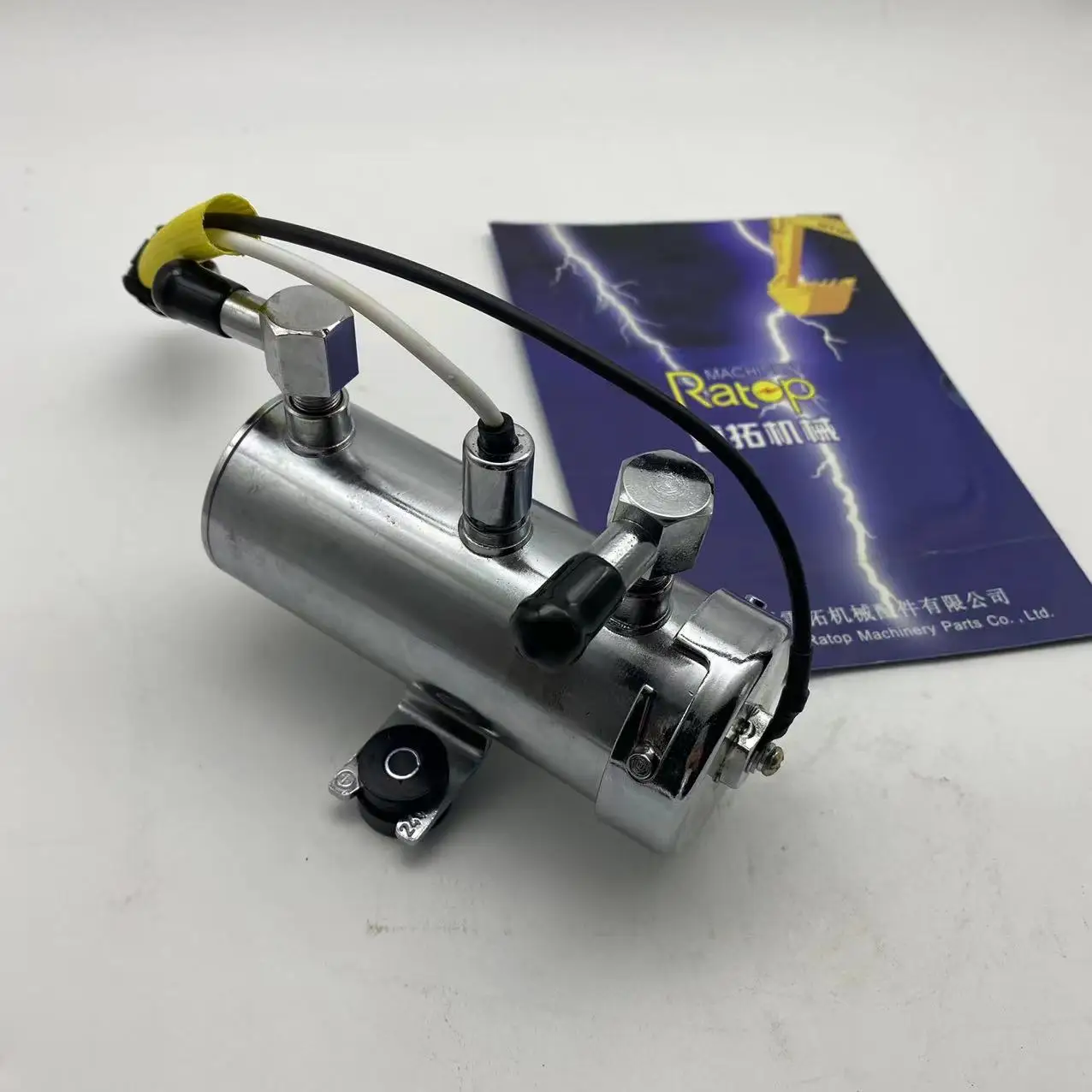 4645227-8-98009397-1-24V-Electric-Fuel-Pump-For-Hitachi-Excavator-CP220 ...