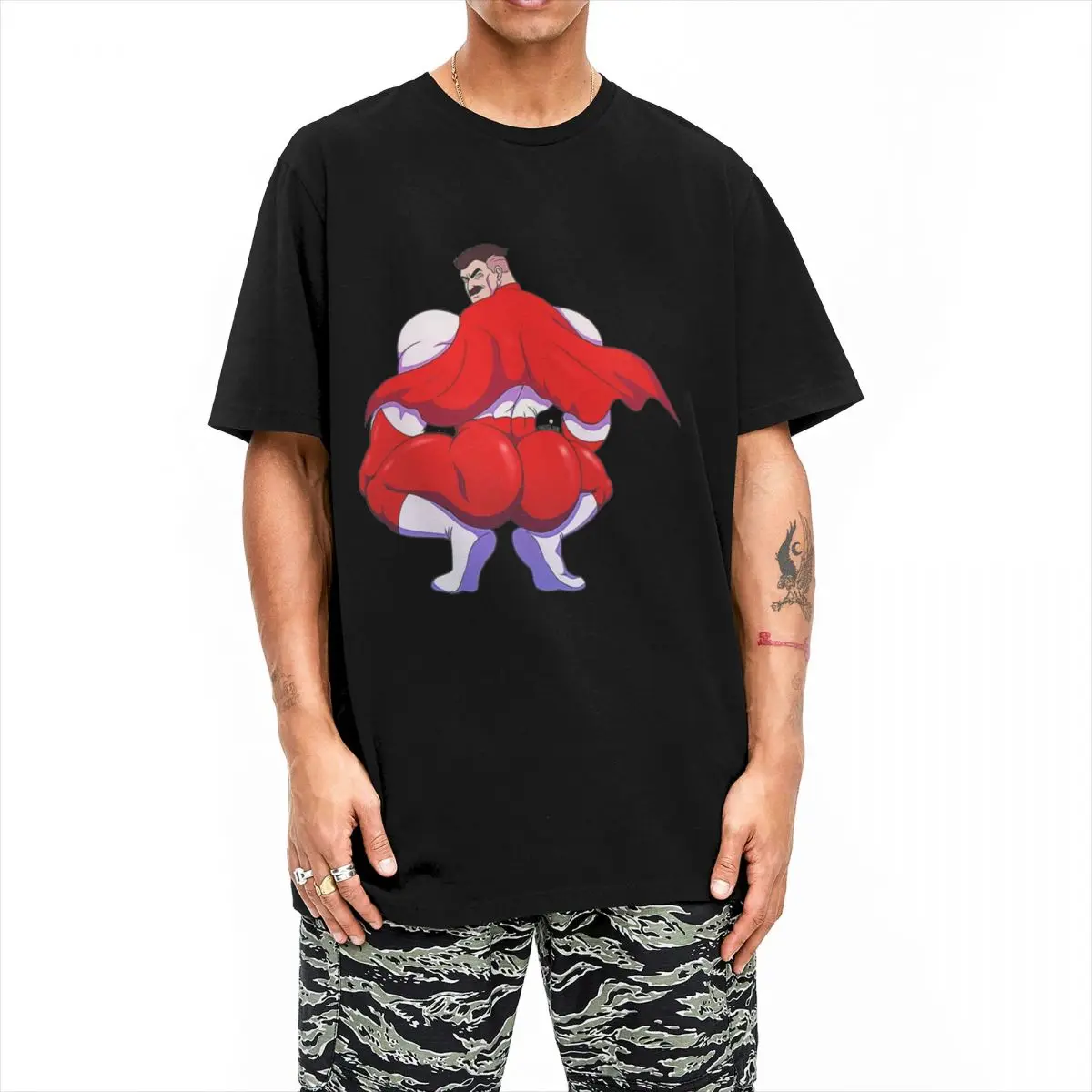 Invincible Thicc Omniman Cartoon T-Shirt Male Creative TV Comic Vintage ...