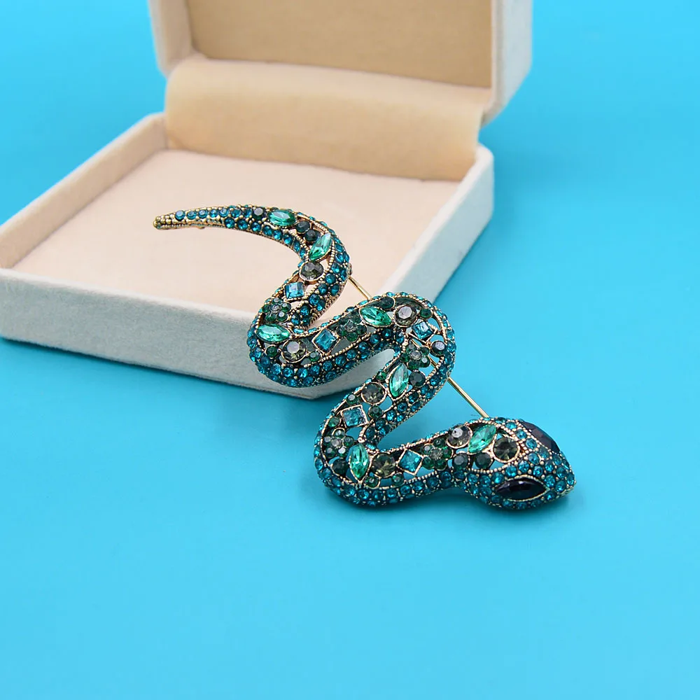 2023-New-Rhinestone-snake-Brooch-Women-And-Men-Unisex-3-Colors-Cold ...