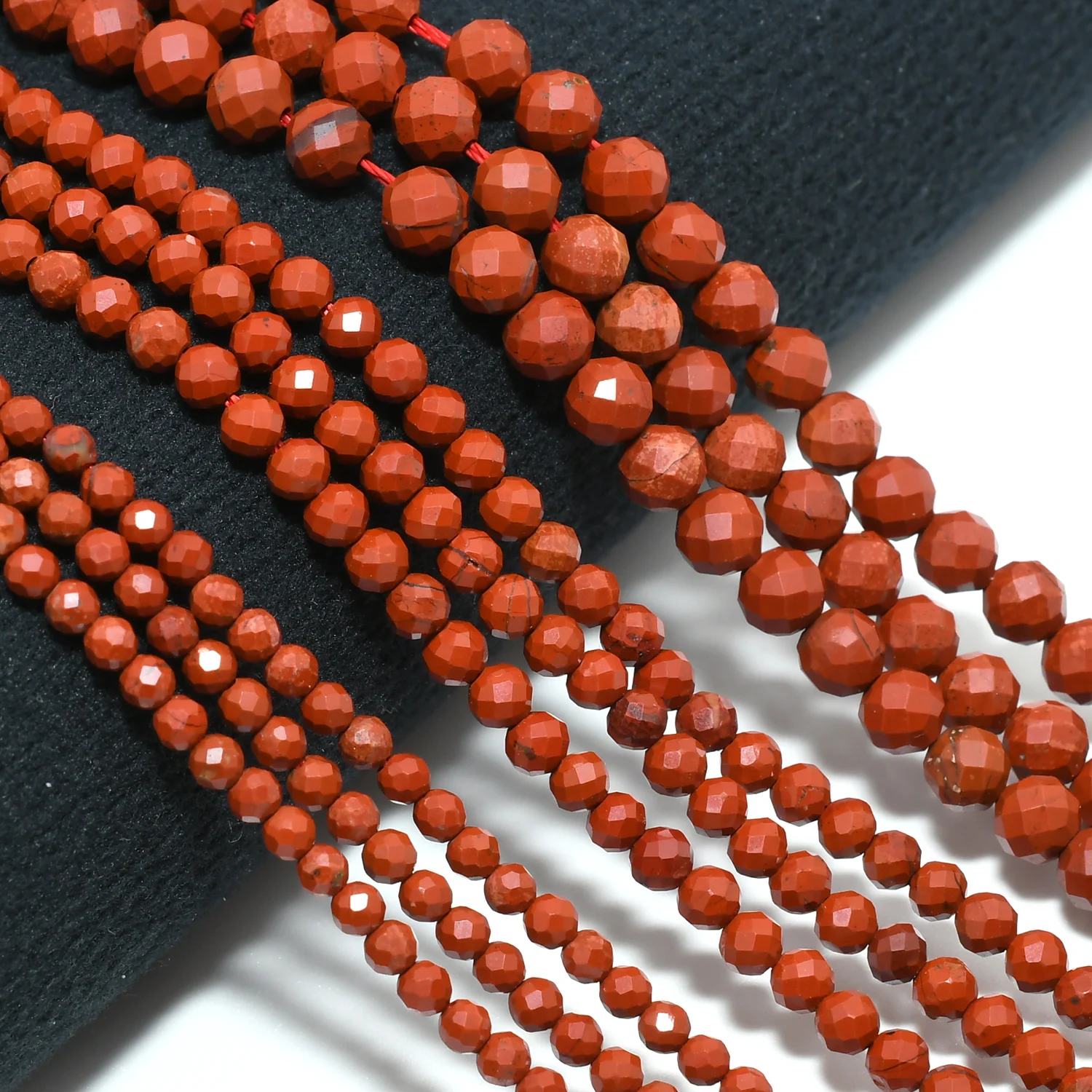 Natural-Red-Jasper-Faceted-Round-Beads-2-2-2-5mm-3mm-4mm.jpg