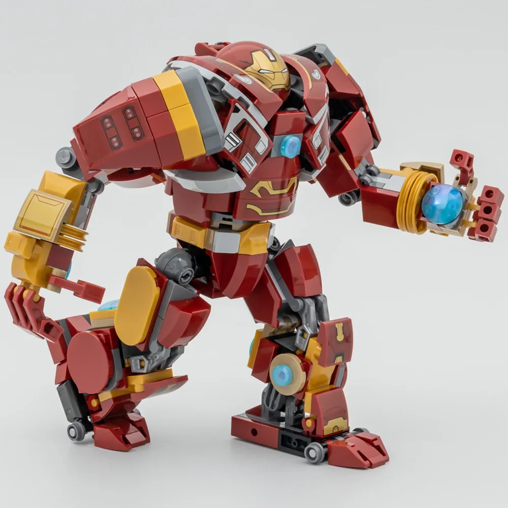 Miniso-Marvel-Bruce-Banner-Hulkbuster-Wakanda-Battle-Superheroes ...