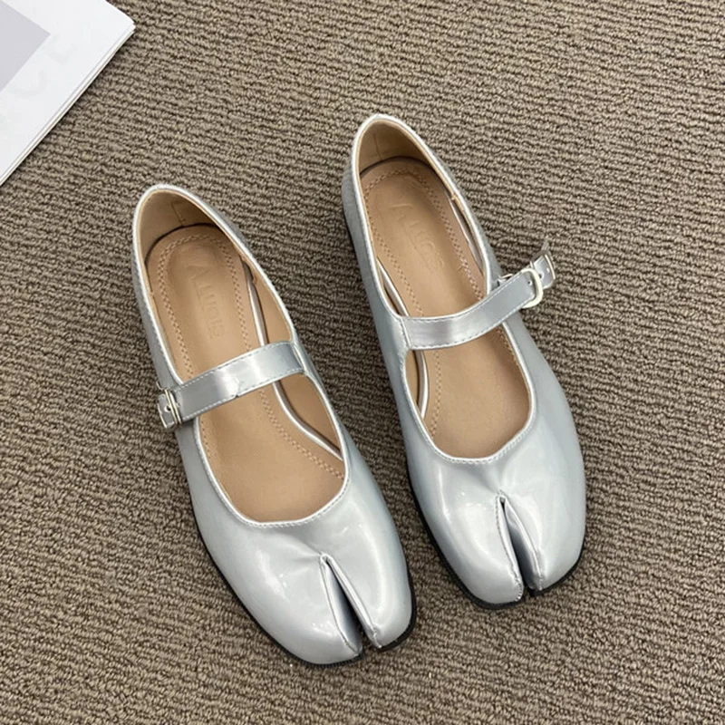 Women-Spring-Split-Toe-Flats-Tabi-Ninja-Mary-Janes-Pumps-Slip-On-Comfy ...