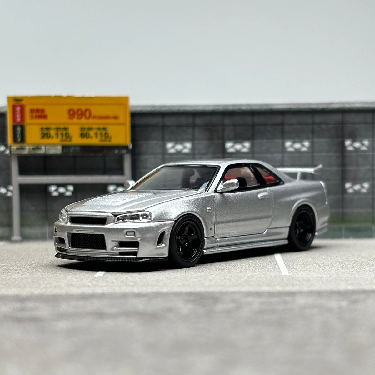 MH-1-64-R34-Z-TUNE-diecast-car-models.jpg