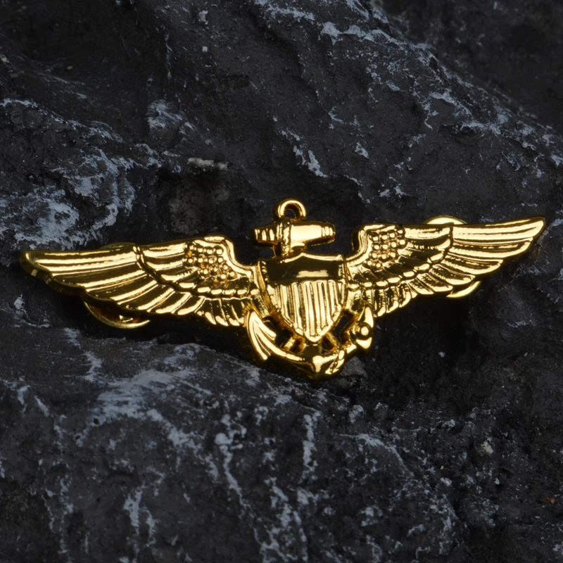 American-Intermediate-Pilot-Gold-Plated-Metal-Badge-Creative-Neutral ...