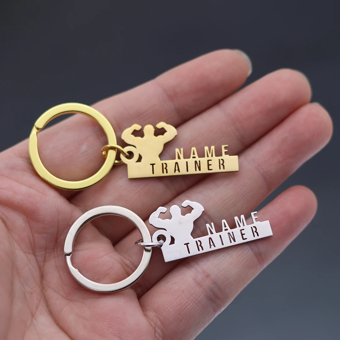 QIAMNI Custom Name Gym Keychain Barbell Club Trainer Gift Bodybuilding ...