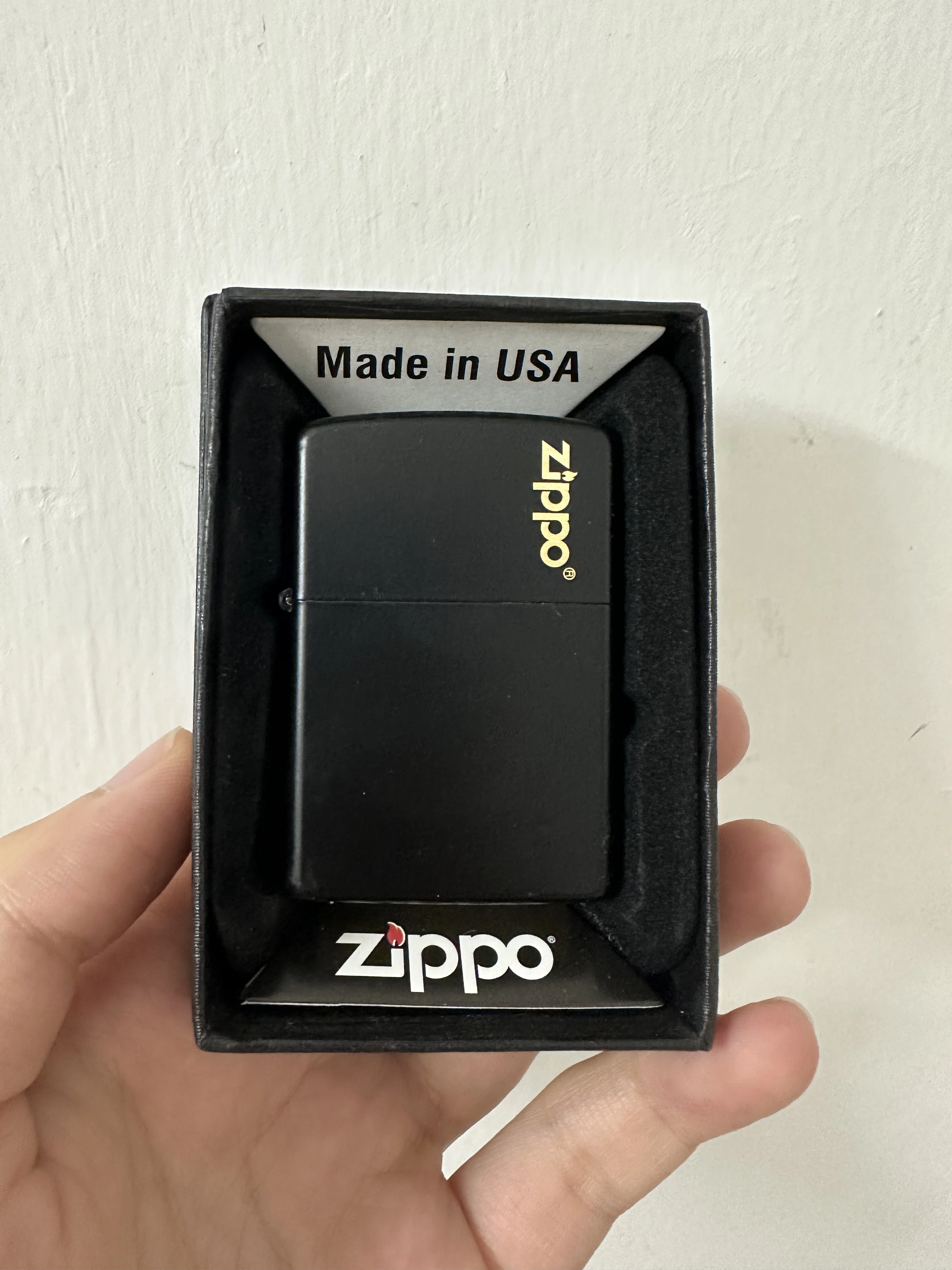 Zippo-lighter-Black-Matte-Windproof-Collection-in-box.jpg