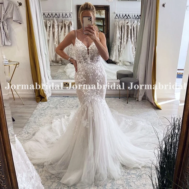 Vestido-de-novia-de-trompeta-de-encaje-con-espalda-baja-champ-n-ligero ...