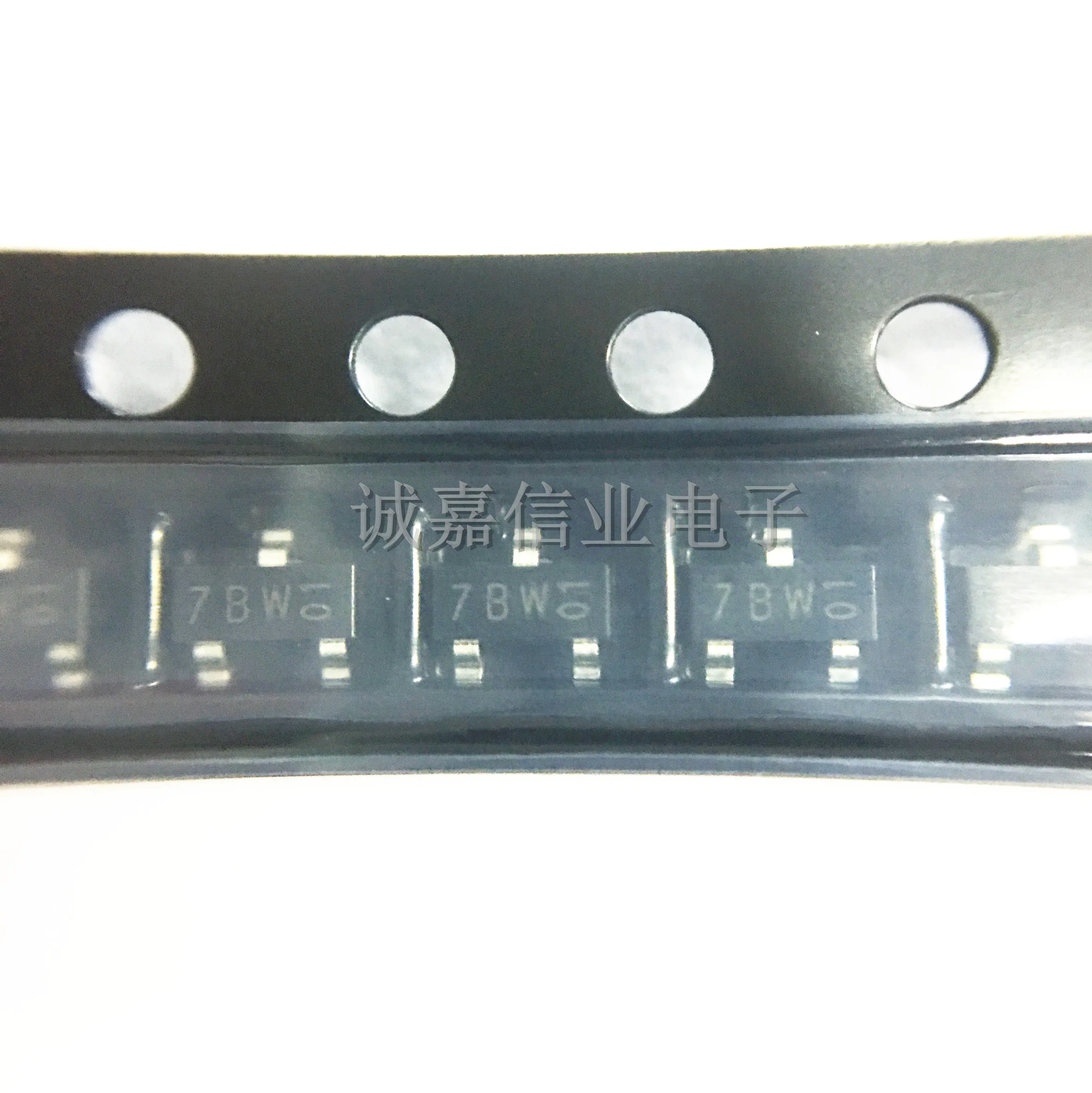 100pcs/Lot MMBT3906 SOT-23-3 MARKING;7BW PNP Bipolar Transistors - BJT ...