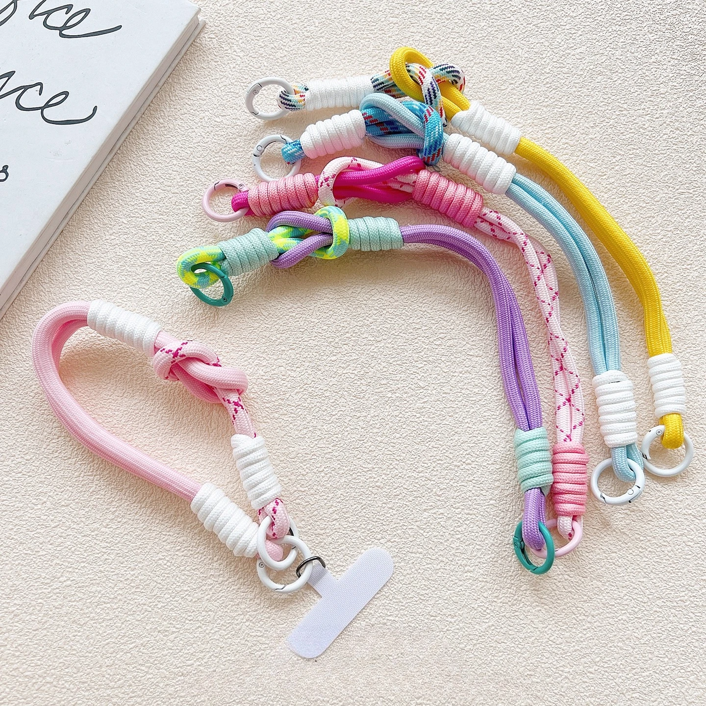 Fresh Simple Lanyard - Creative Patchwork Braided, Short Handheld Strap ...