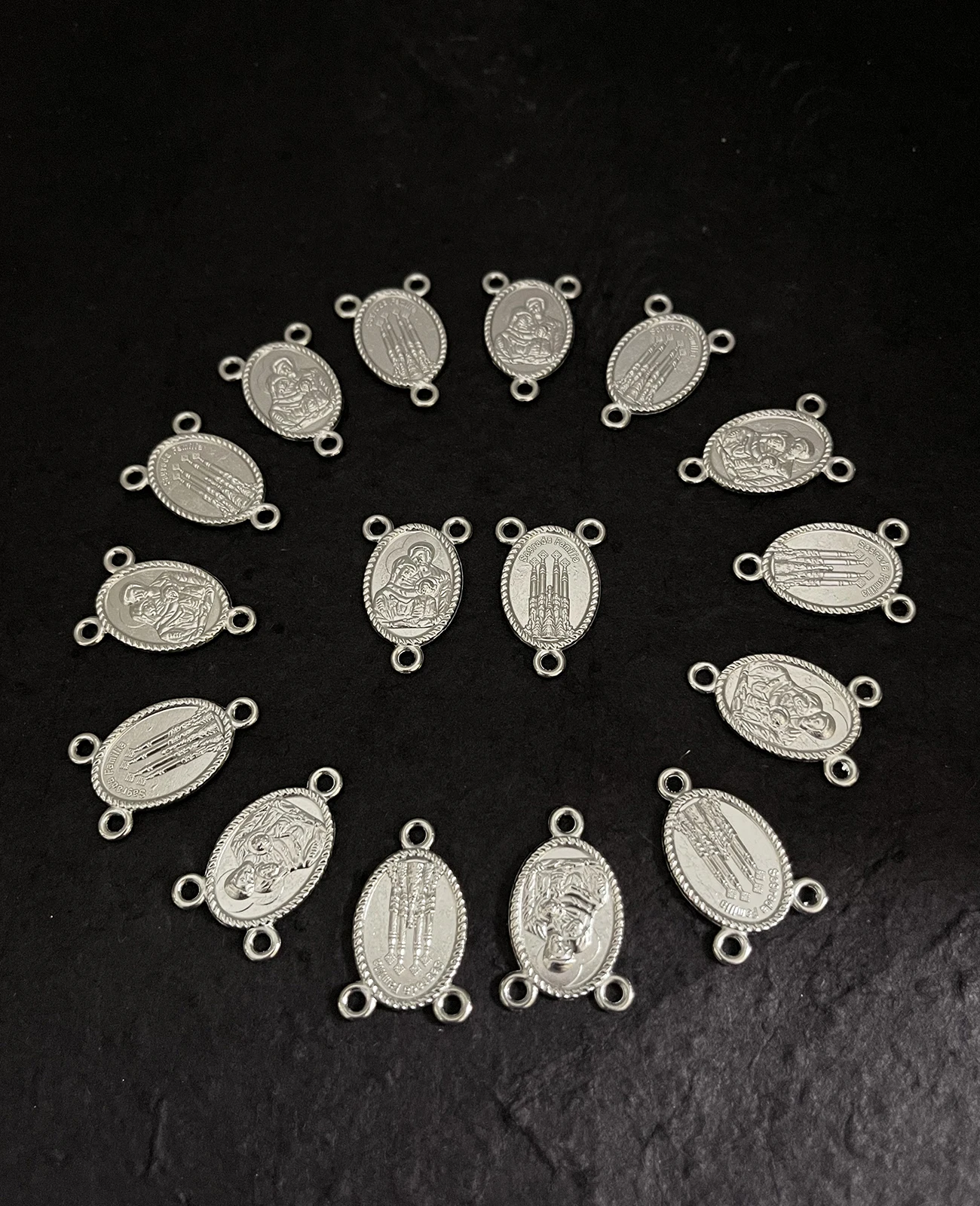 Cottvott-30Pcs-3-Hole-Holy-Family-Medal-Catholic-Sagrada-Fam-lia-DIY ...