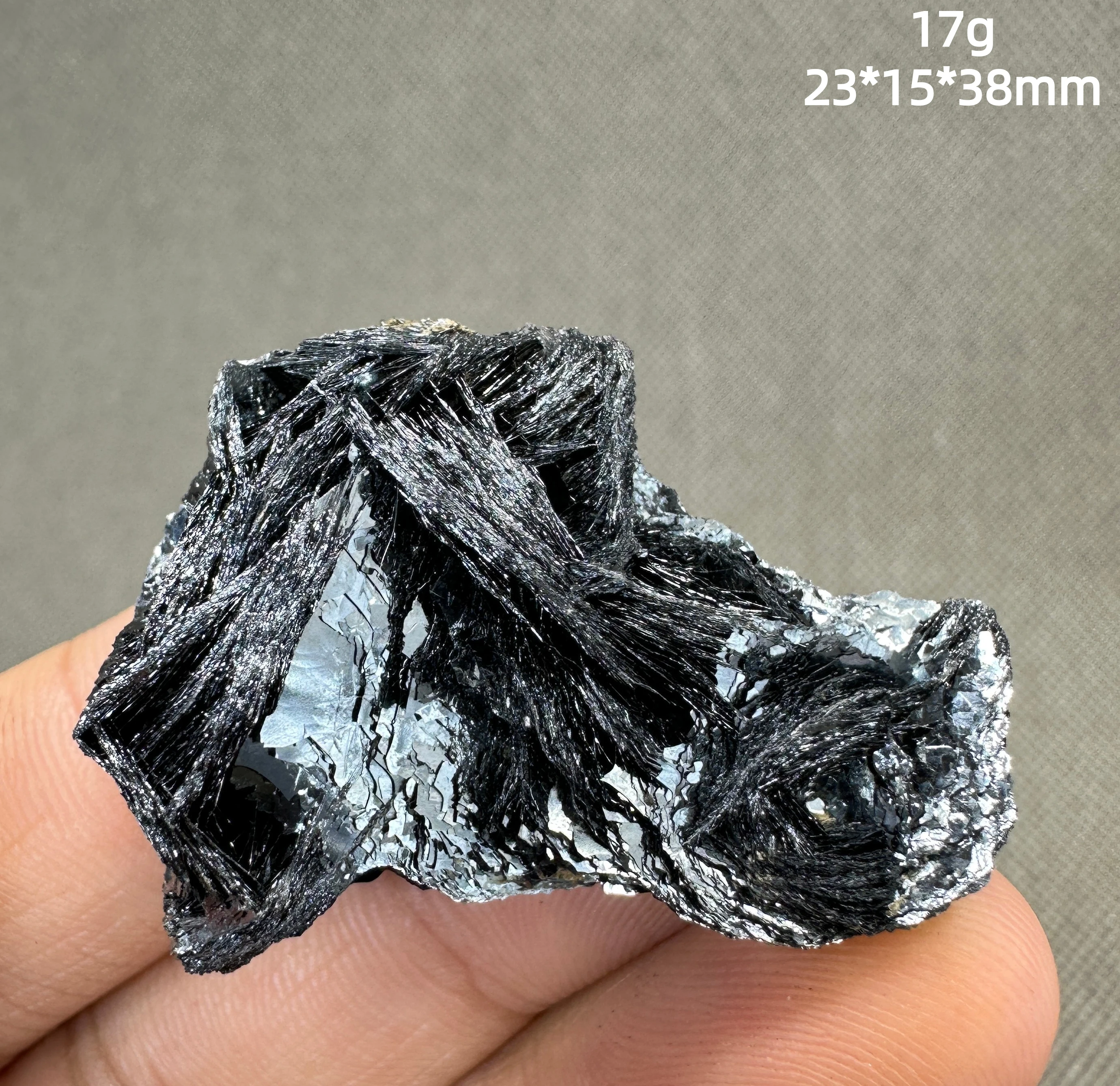 17 g Natural Specular hematite mineral specimen + healing quartz ...