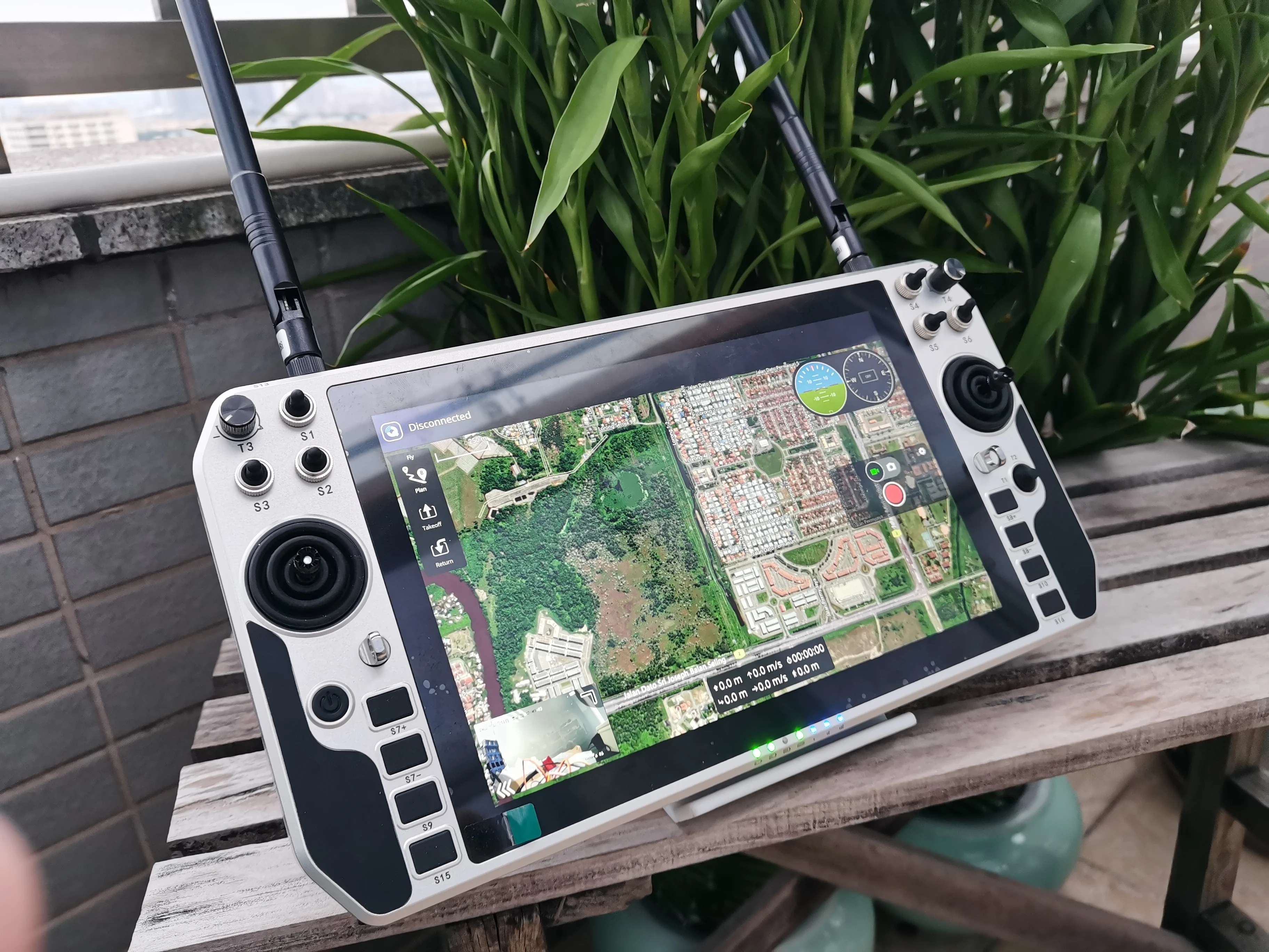 Unmanned-Long-Range-Camera-Drone-Wireless-Ground-Control-Station-Remote ...