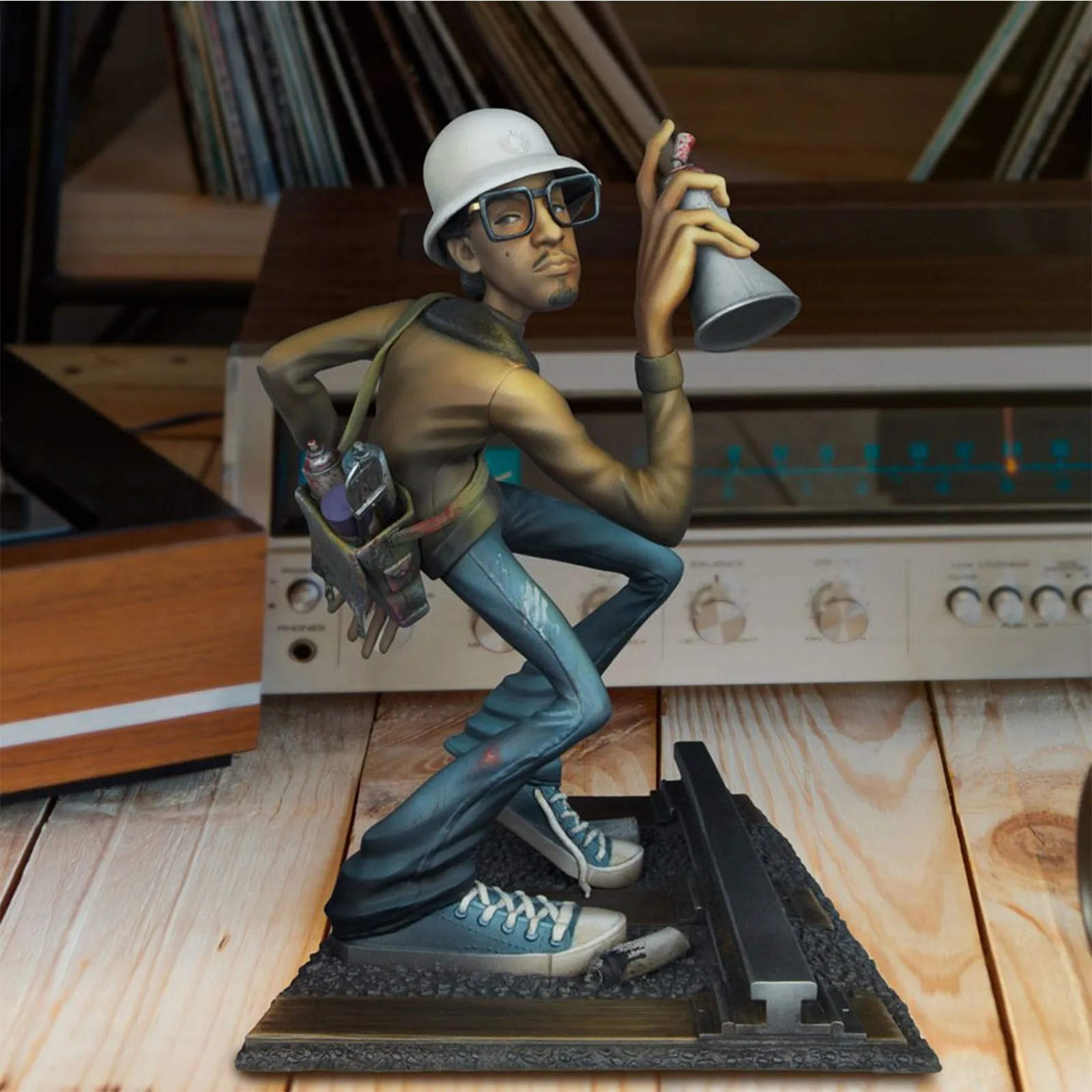 Hip-Hop-Singer-Resin-Decoration-Figurines-Rapper-Star-Sculpture-Modern ...