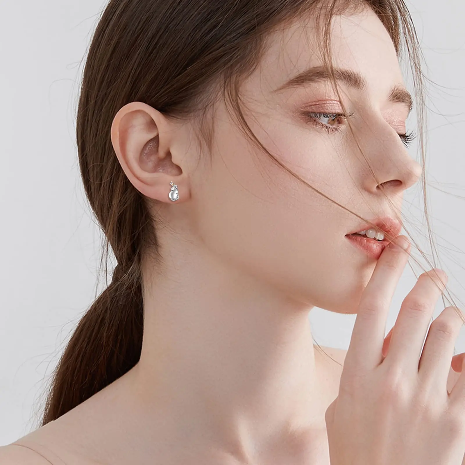 Harong Capybara 귀걸이 절묘한 패션 귀여운 먹기 오렌지 실버 컬러 여자 쥬얼리 파티 선물 - 티몬