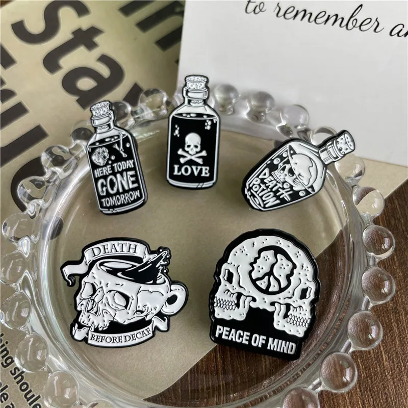 Poison Skull Bottle
