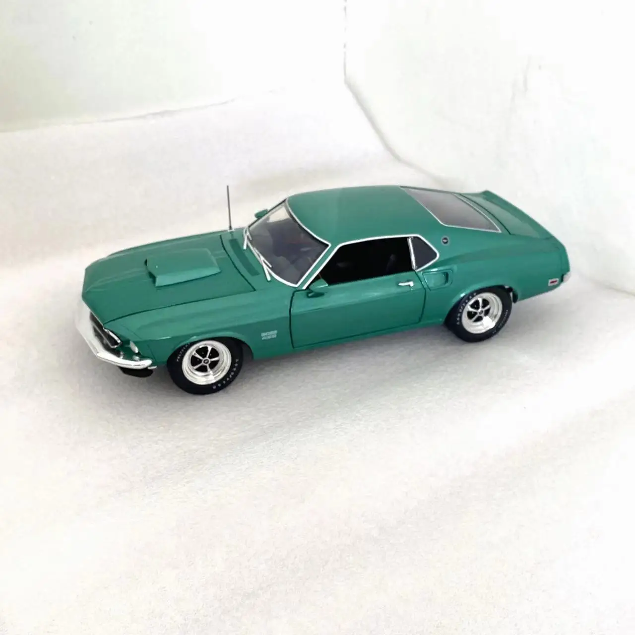 Die-Cast-Metal-Car-1-18-Scale-Ford-Mustang-Boss-429-Green-Classic ...