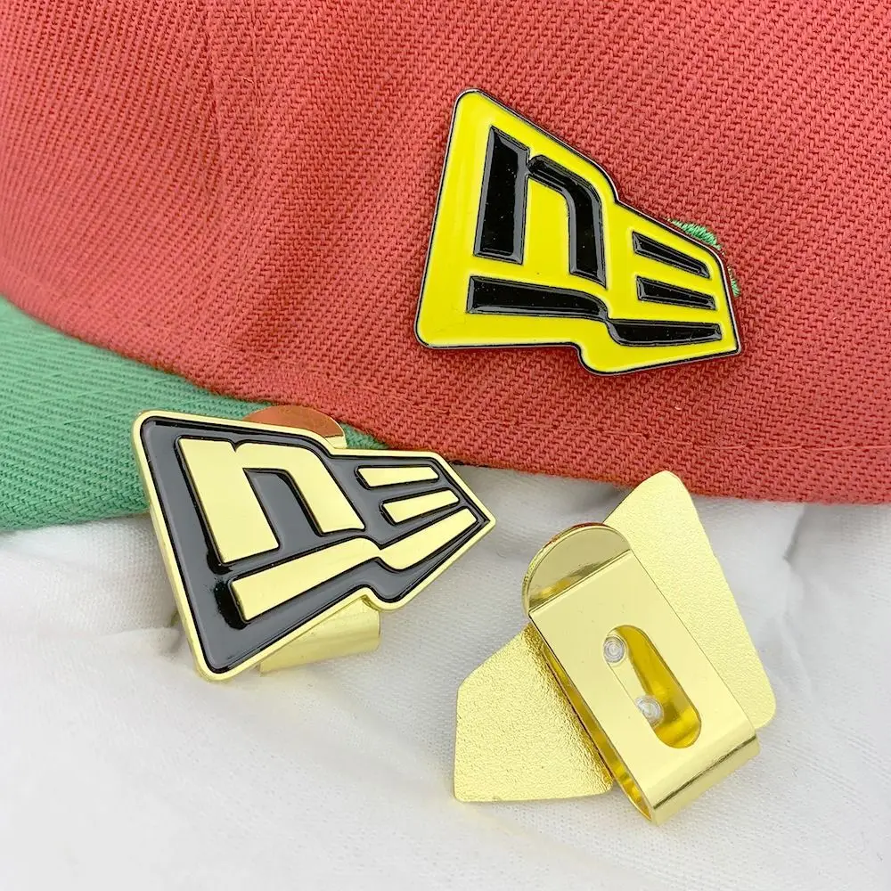 Fashionable-Retro-Decorative-Cartoon-Pins-Painted-Creative-Enamel ...