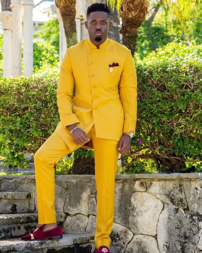 Always Sunny Dayman Yellow Suit Costume, 50% OFF