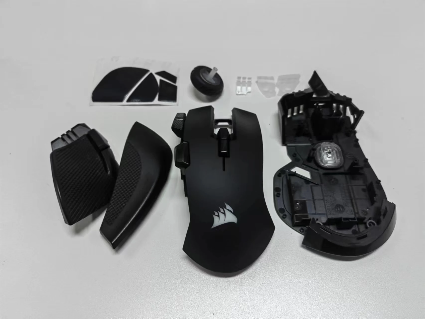 CORSAIR-IRONCLAW-RGB-PRO-accesorio-de-rat-n-para-juego-competitivo ...