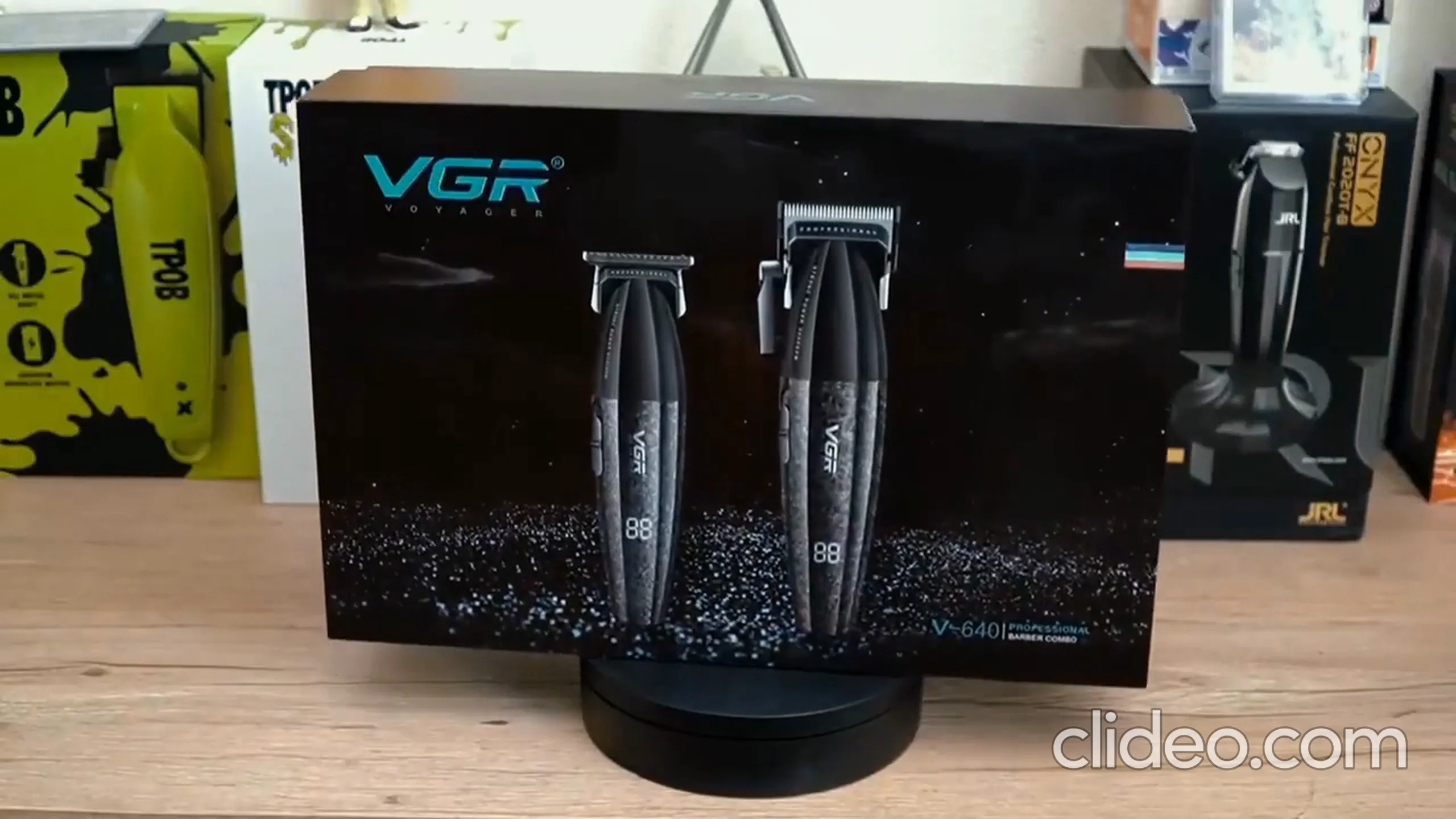 VGR V-640 Professional Hair Clipper | Cordless Barber Trimmer with DLC ...