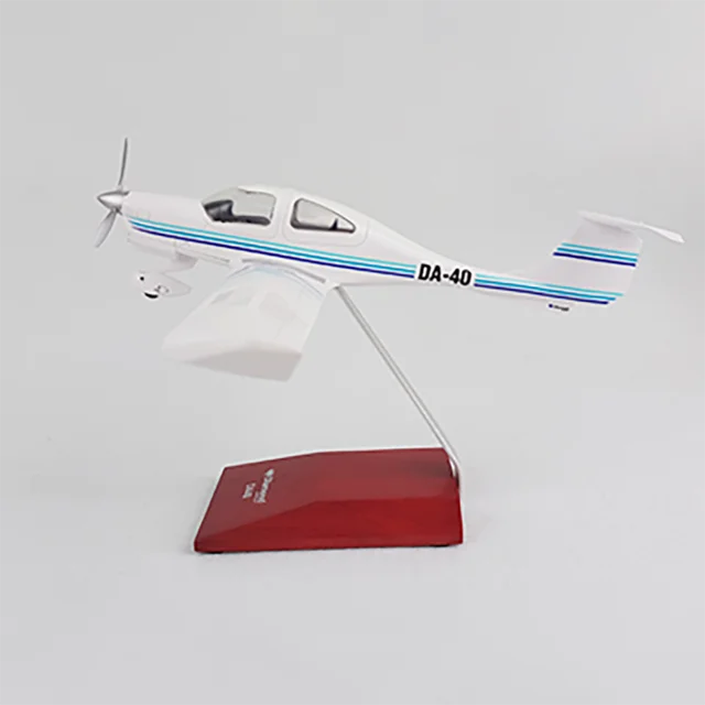 Scale 1/32 Diamond DA40 Evergreen Trainer Miniature Diecast ABS ...